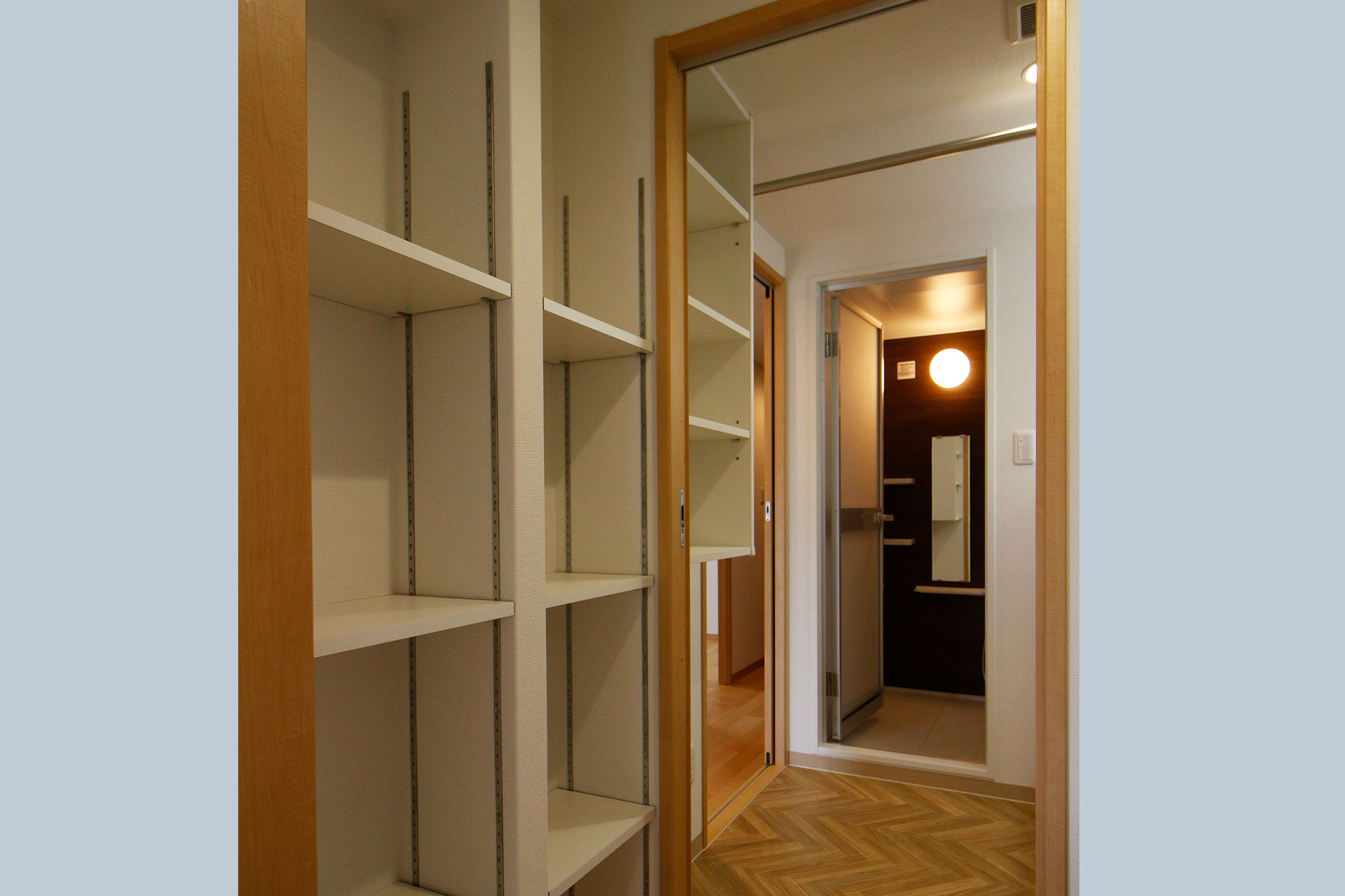 ファミリー世帯から人気のオリジナル規格マンション『TREVO』＆好立地で満室お引渡しの2LDK賃貸マンション｜大鏡建設